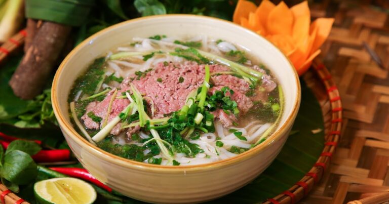 2025年最新版★ハノイでフォーを食べるなら！おすすめ6選！ | VietScout（ベトスカウト）