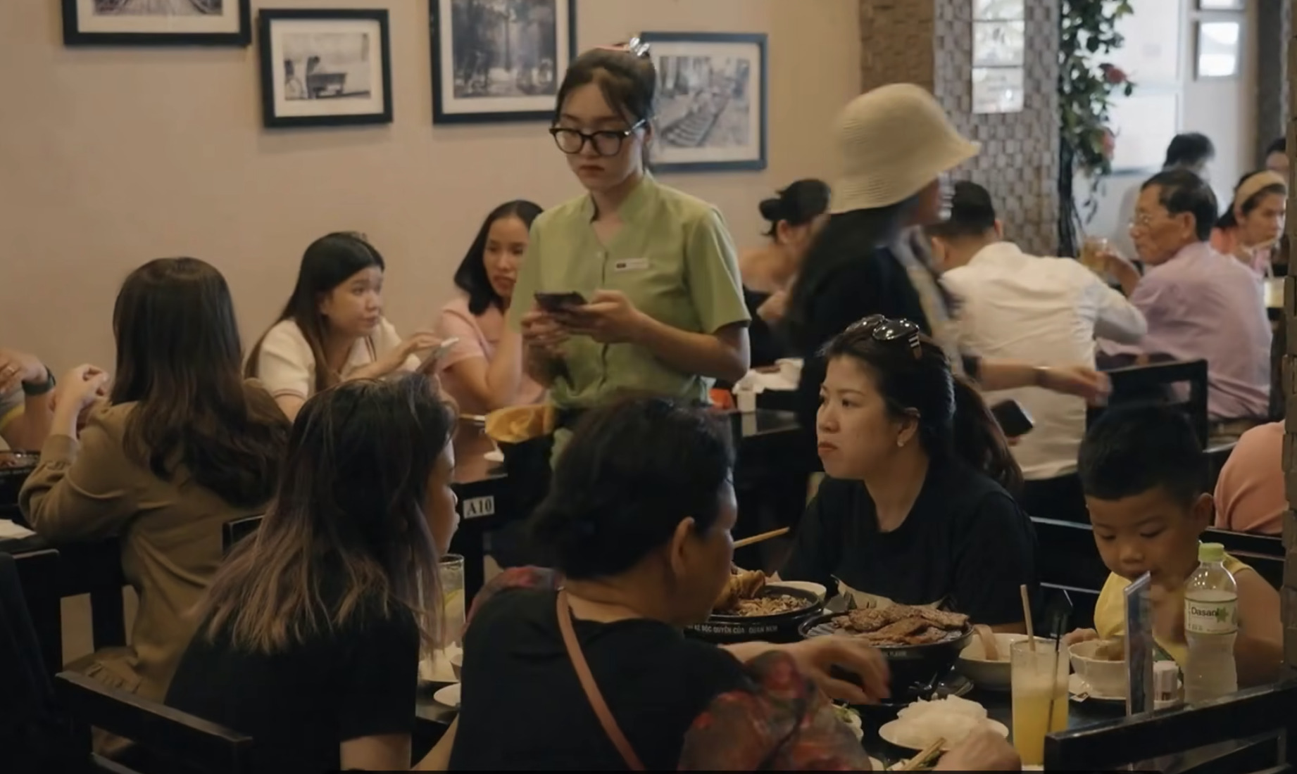 ハノイでブンチャーを食べるなら！2025年最新おすすめ7選 | VietScout（ベトスカウト）